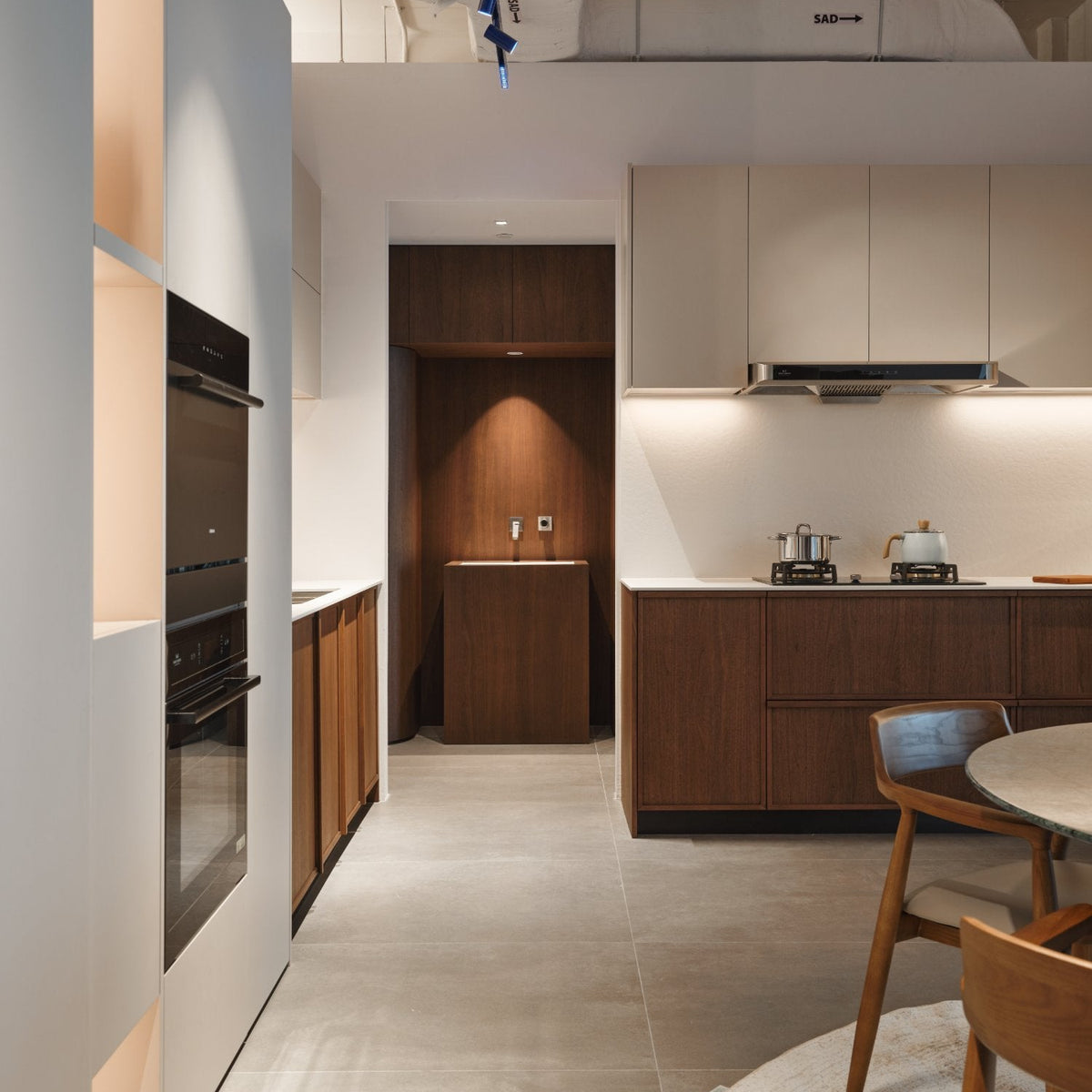 Custom Kitchen Workflow Optimization | MRETTY Desi… | MRETTY