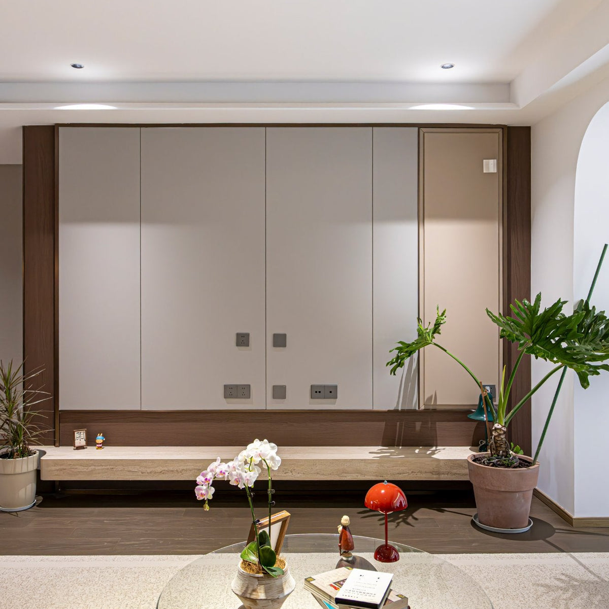Warm Colors in Home Design: Crafting Custom Luxury | MRETTY